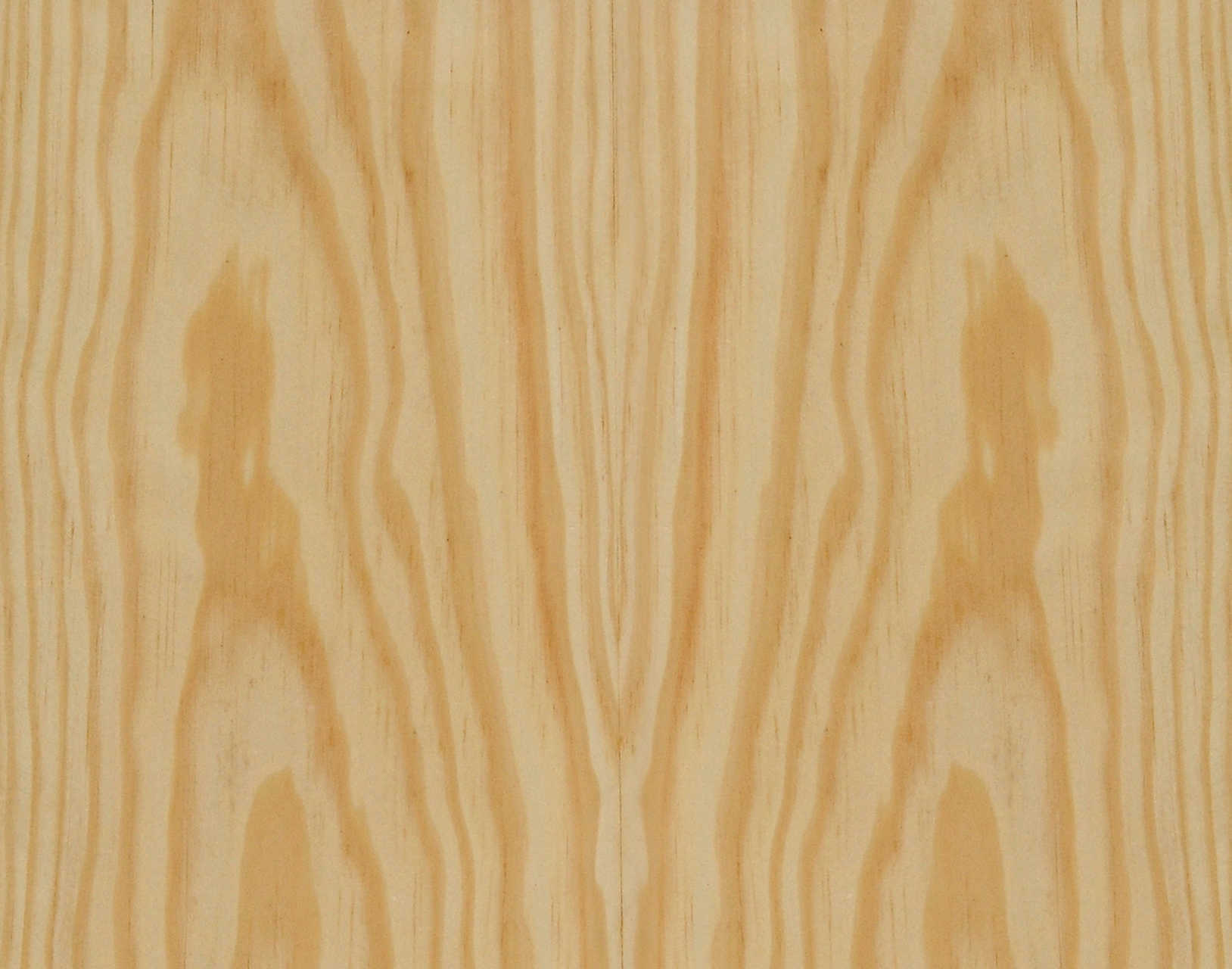 Pinho Nacional - Pineforest - Importação de Madeiras, LDA